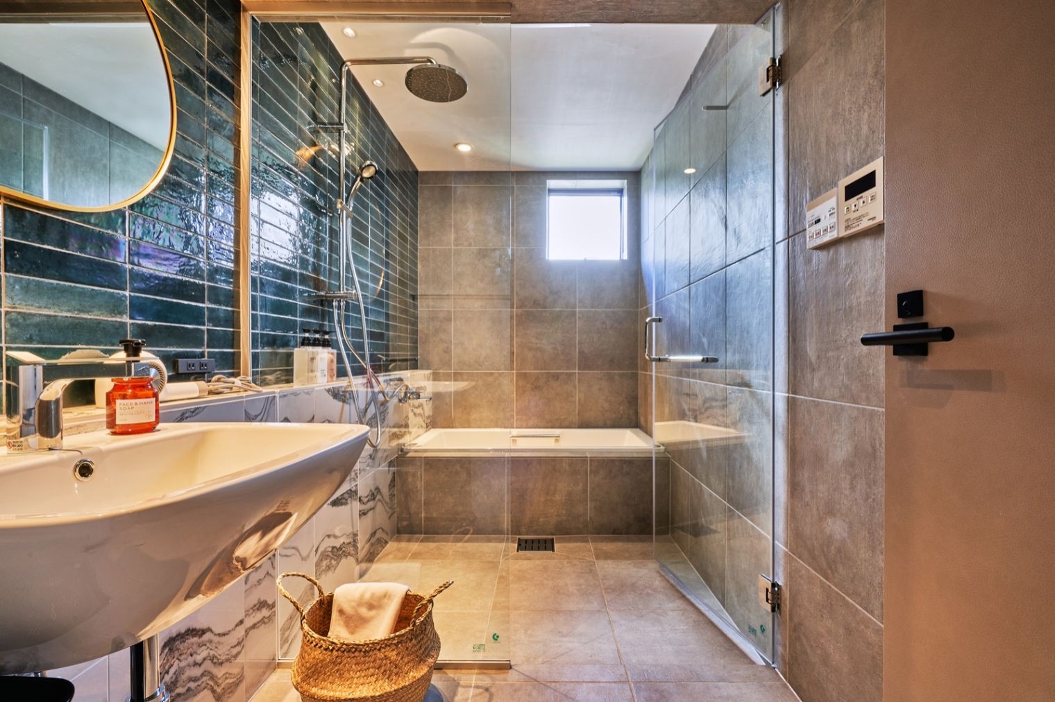 [貸別荘]No.3 Tsuchiura/ナンバースリーツチウラの写真 | TECTURE（テクチャー）