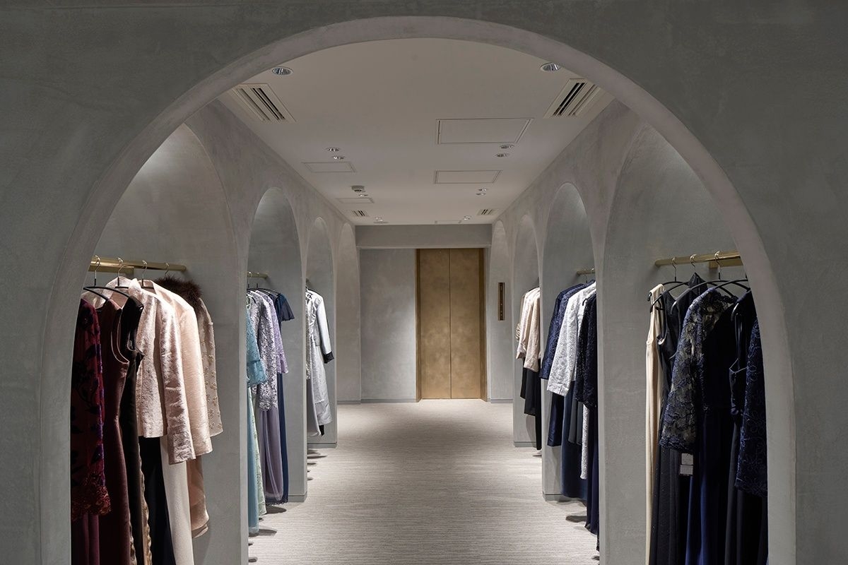 ラビリンス -晴れ着の丸昌 横浜店 4階売場-の写真 | TECTURE（テクチャー）