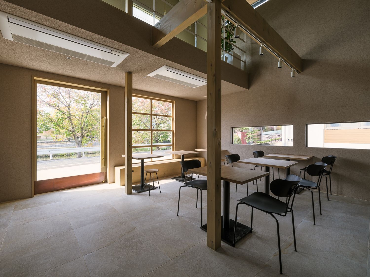 CAFE＆BAR CHILL’S KYOTOの写真 | TECTURE（テクチャー）