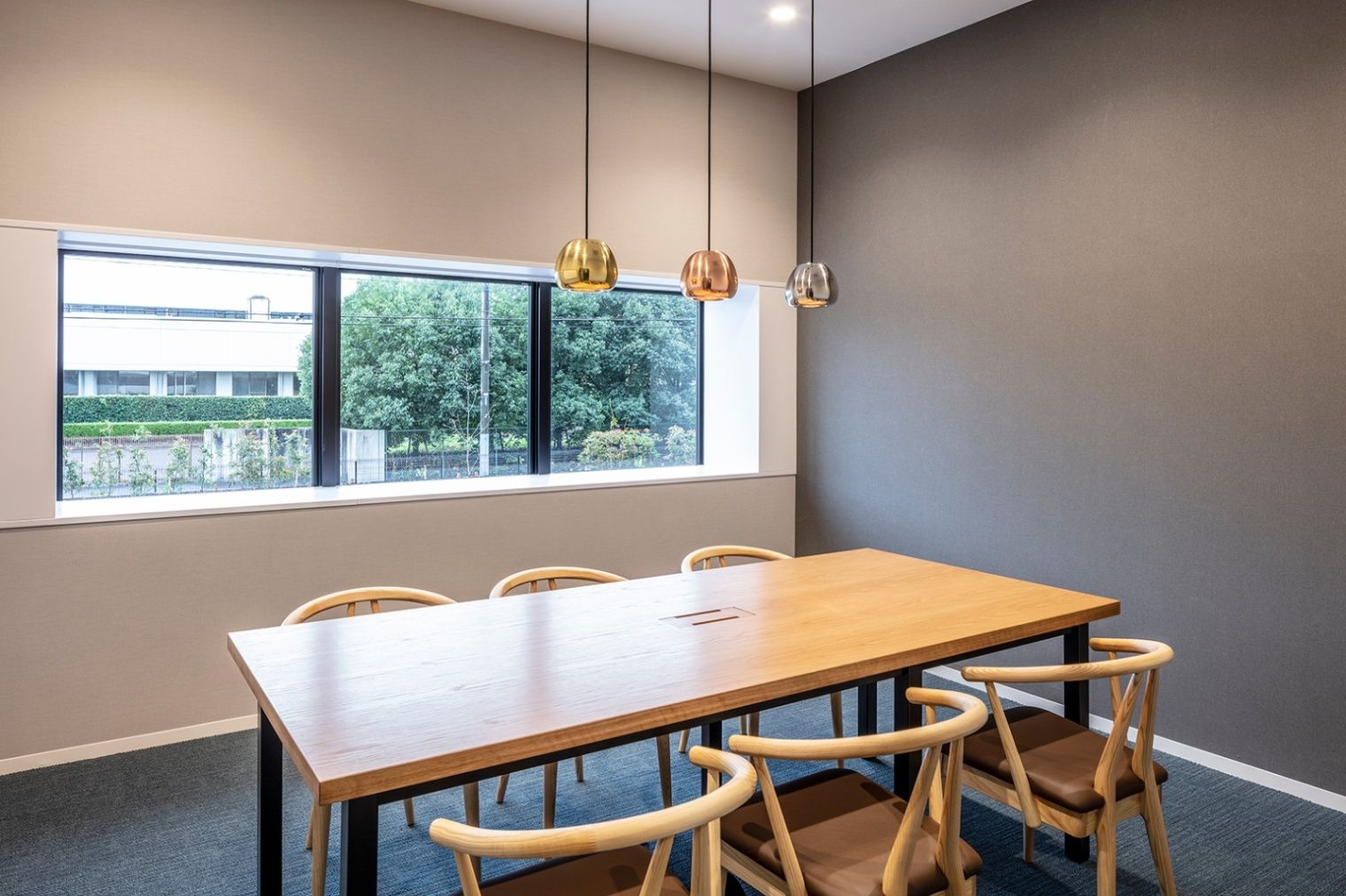 Lounge with Big Eavesの写真 | TECTURE（テクチャー）