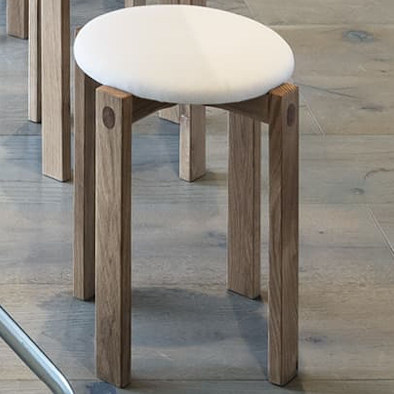 Round Stool | TECTURE（テクチャー）