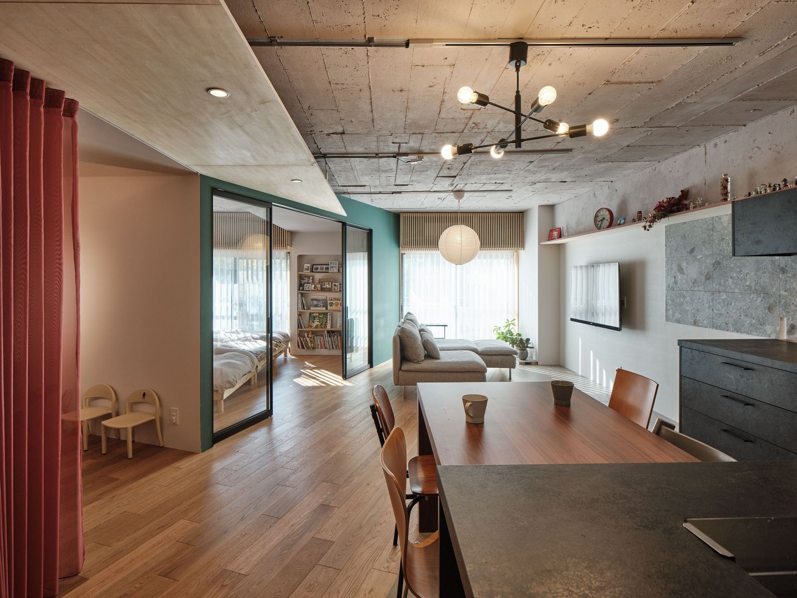 Material Waltz - an apartment renovation : Dance of Materialsの写真 | TECTURE（テクチャー）