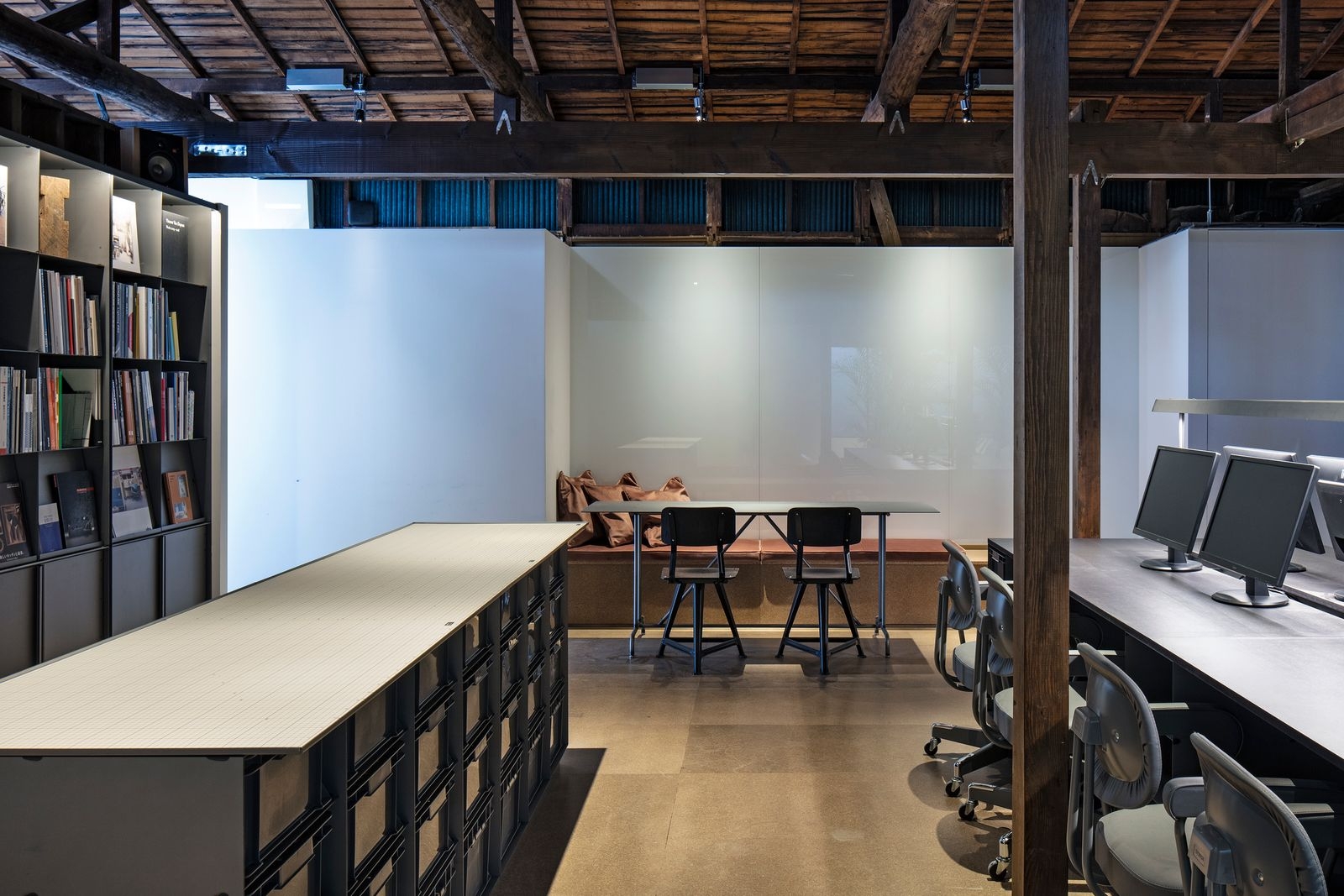 HYBE Design Team BRODO Office の写真 | TECTURE（テクチャー）