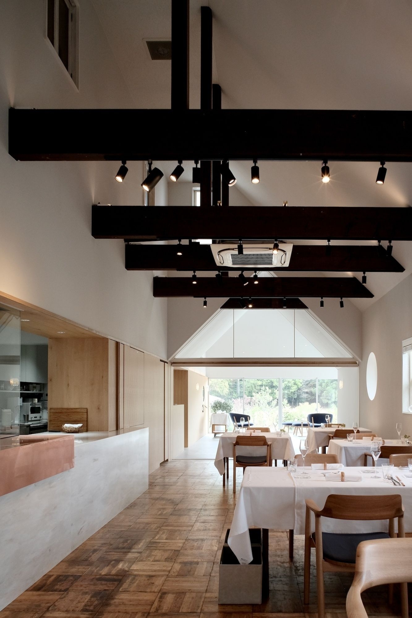 Ushimaru Restaurantの写真 | TECTURE（テクチャー）