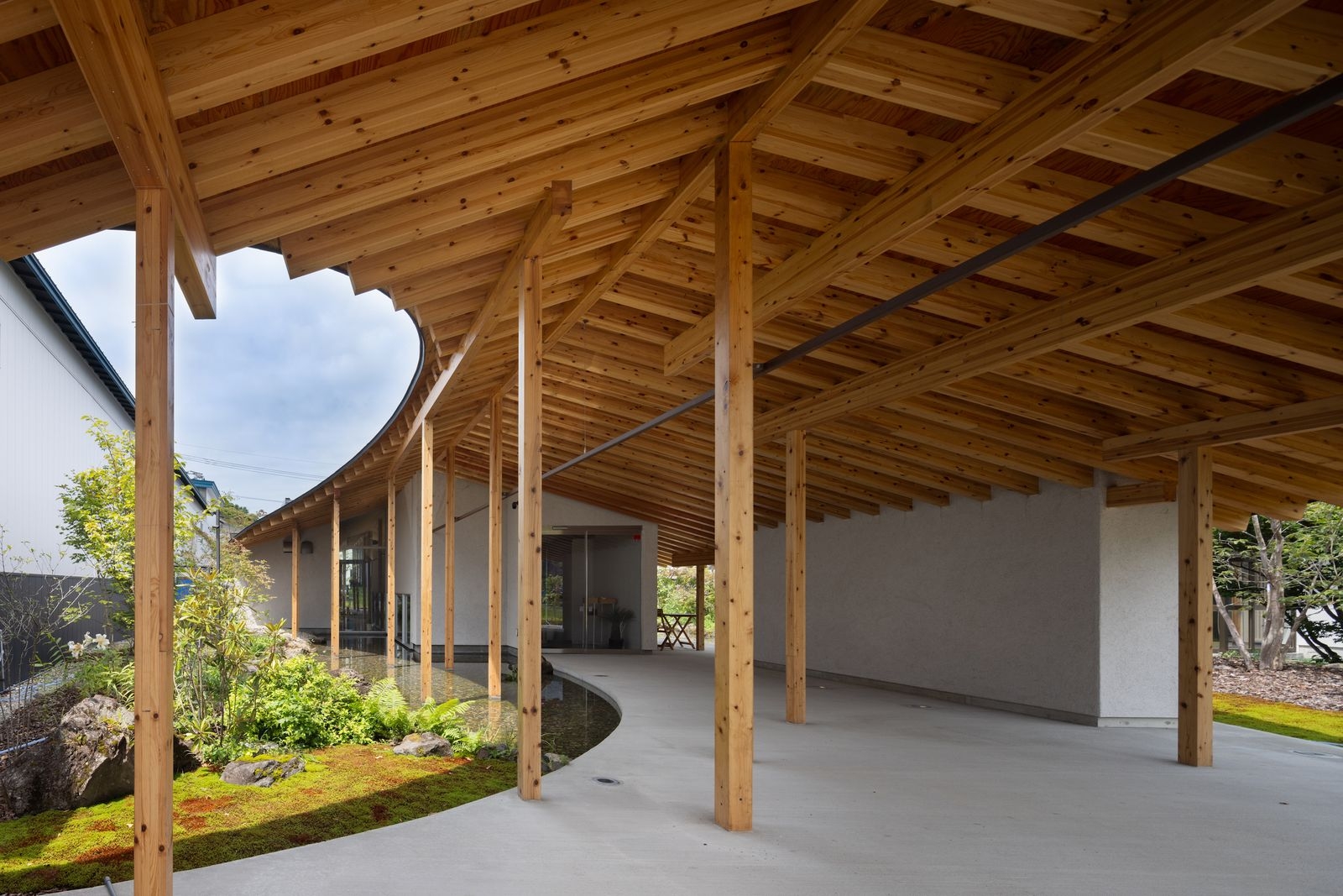 LABO & CAFE YAMAMOTOの写真 | TECTURE（テクチャー）