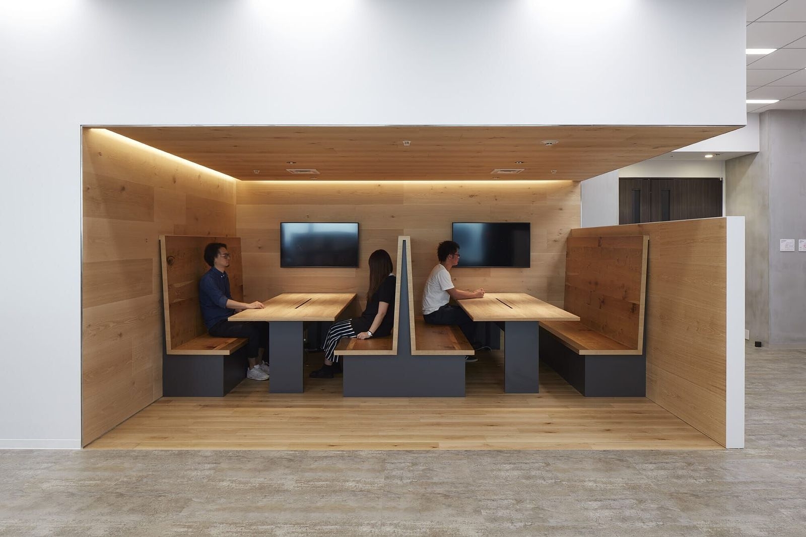 LINEオフィスの写真 | TECTURE（テクチャー）