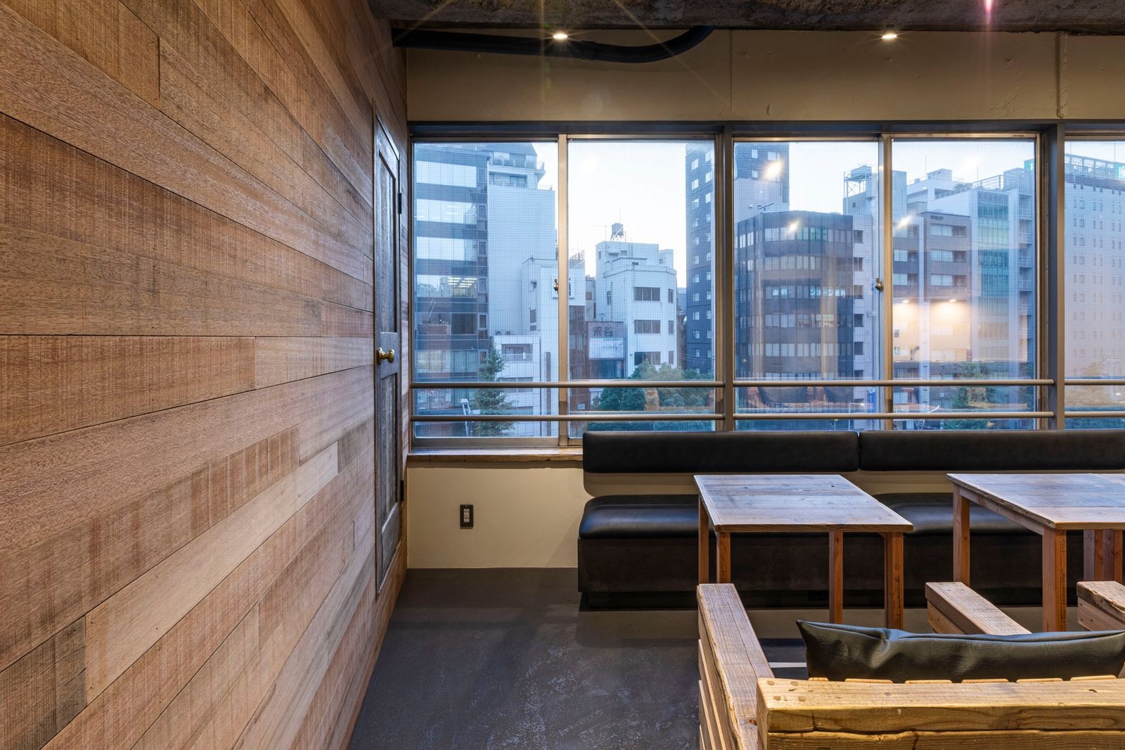 LOUNGE Bの写真 | TECTURE（テクチャー）