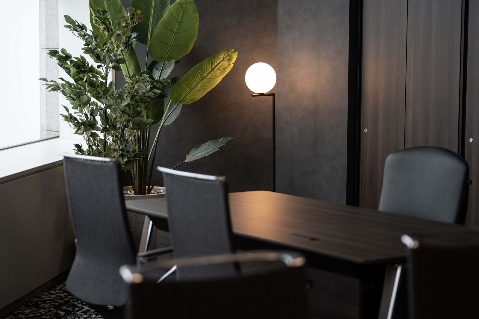 Office / Shinjukuの写真 | TECTURE（テクチャー）