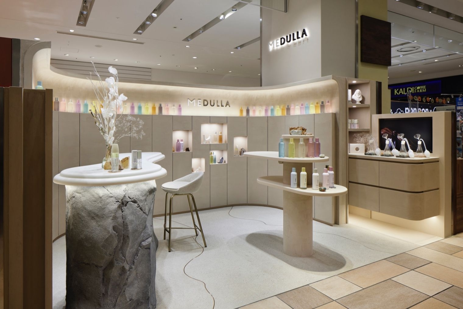 MEDULLA LUCUA osakaの写真 | TECTURE（テクチャー）