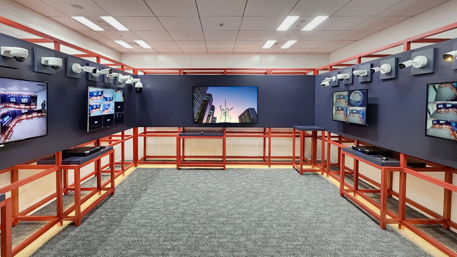 WDJ Hi-Tech SHOW ROOMの写真 | TECTURE（テクチャー）