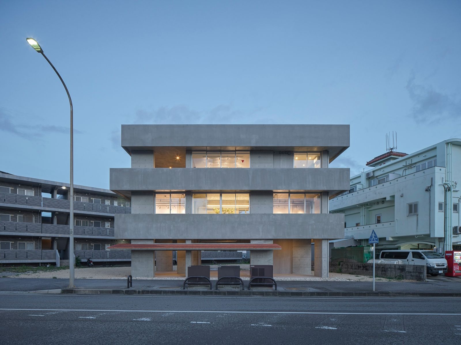 石垣島のオフィスSINCA | TECTURE（テクチャー）