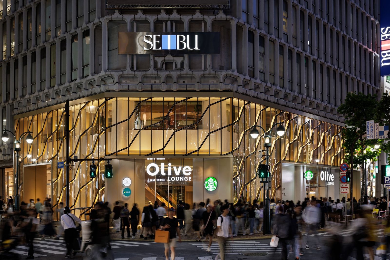 Olive LOUNGE 渋谷店の写真 | TECTURE（テクチャー）