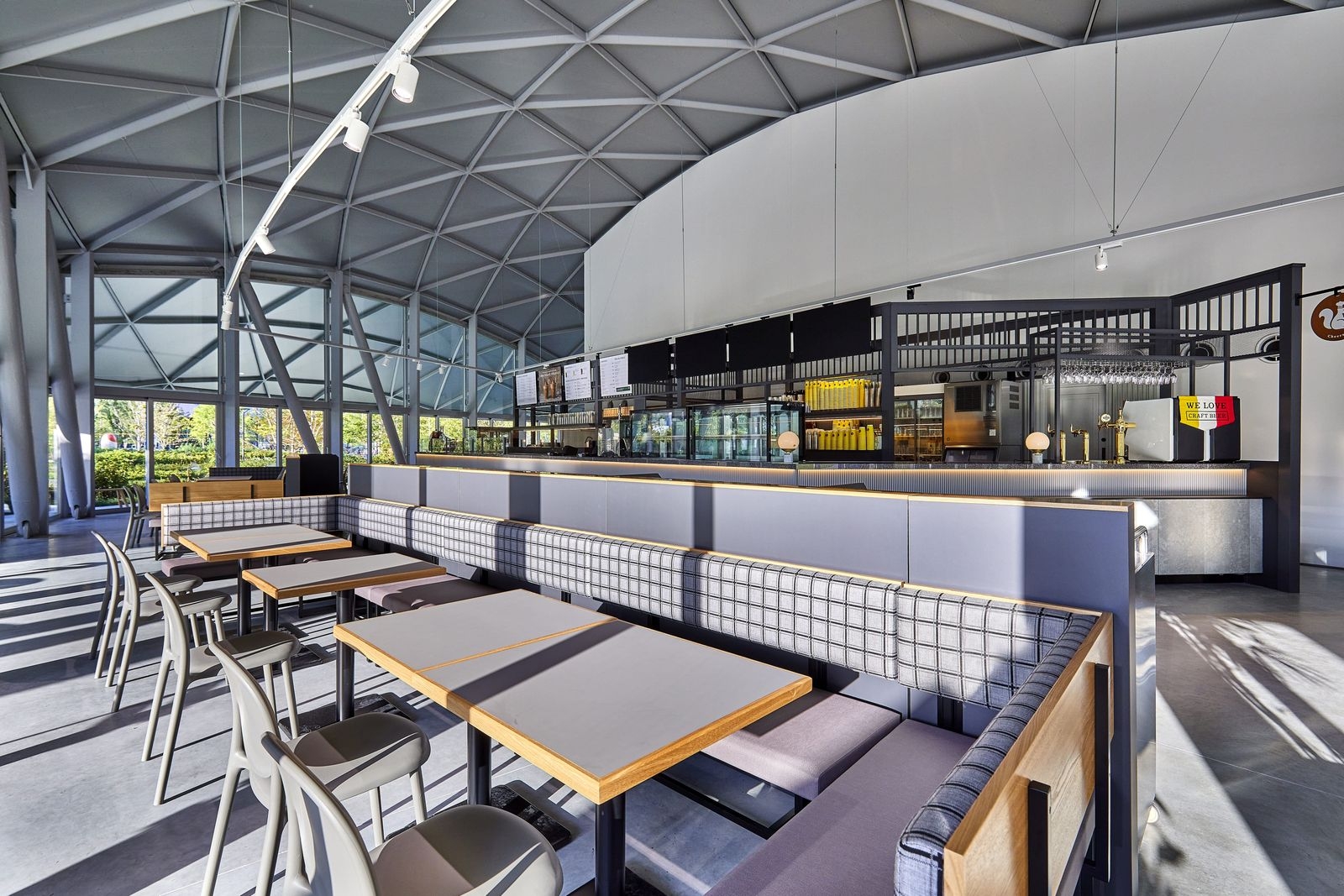 TALKS cafe & bar（トークス カフェアンドバル）の写真 | TECTURE（テクチャー）