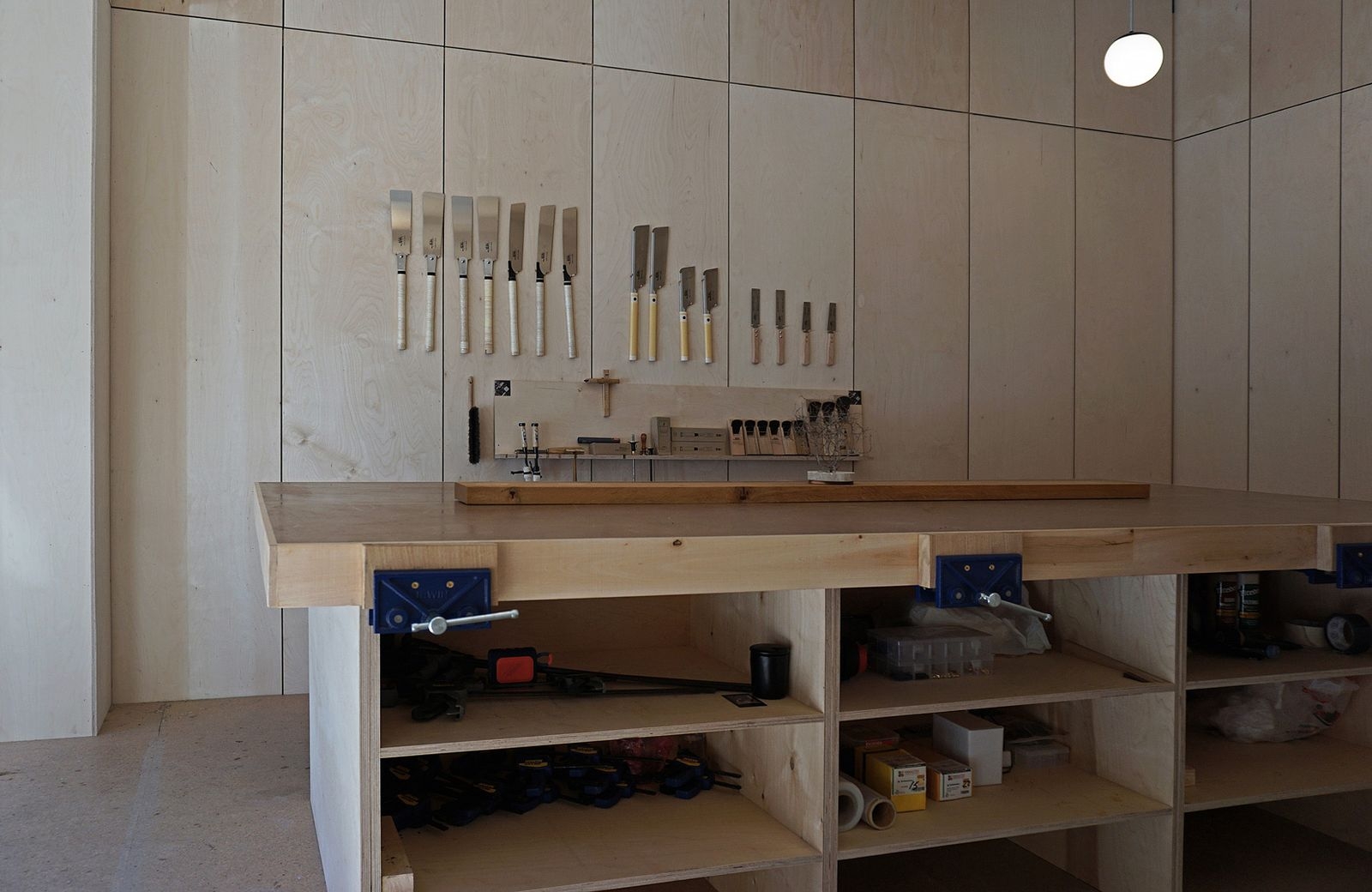 Kao Furniture - workshop studio | TECTURE（テクチャー）