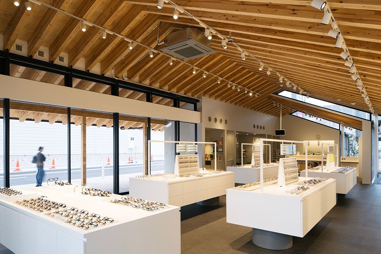 AICA/JINSそよら東岸和田店 | TECTURE（テクチャー）