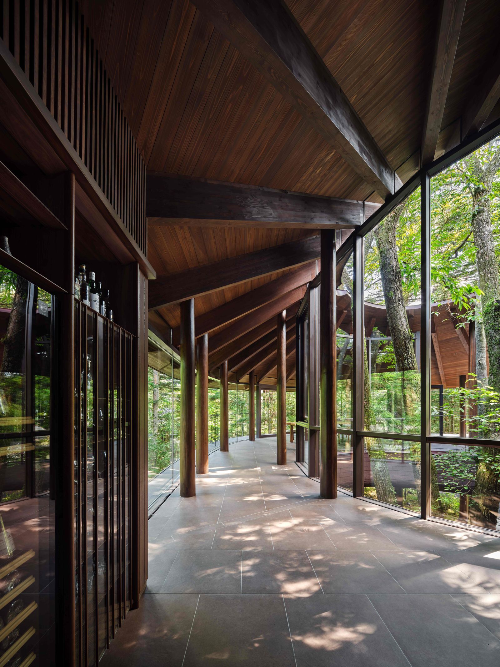 Grove Strolling Corridorの写真 | TECTURE（テクチャー）