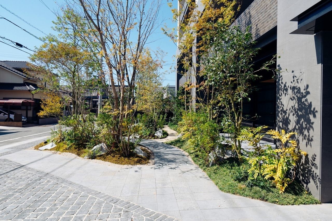 CITY GARDEN NAKAIの写真 | TECTURE（テクチャー）