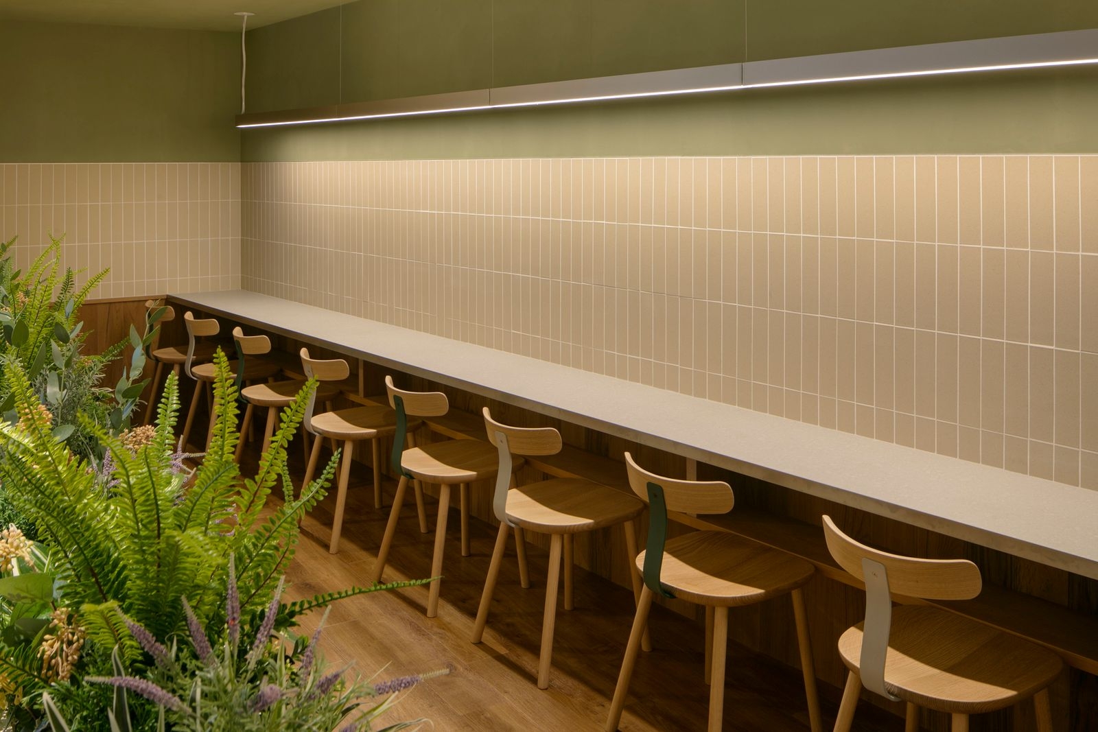 ルミネエスト新宿店 Staff Loungeの写真 | TECTURE（テクチャー）