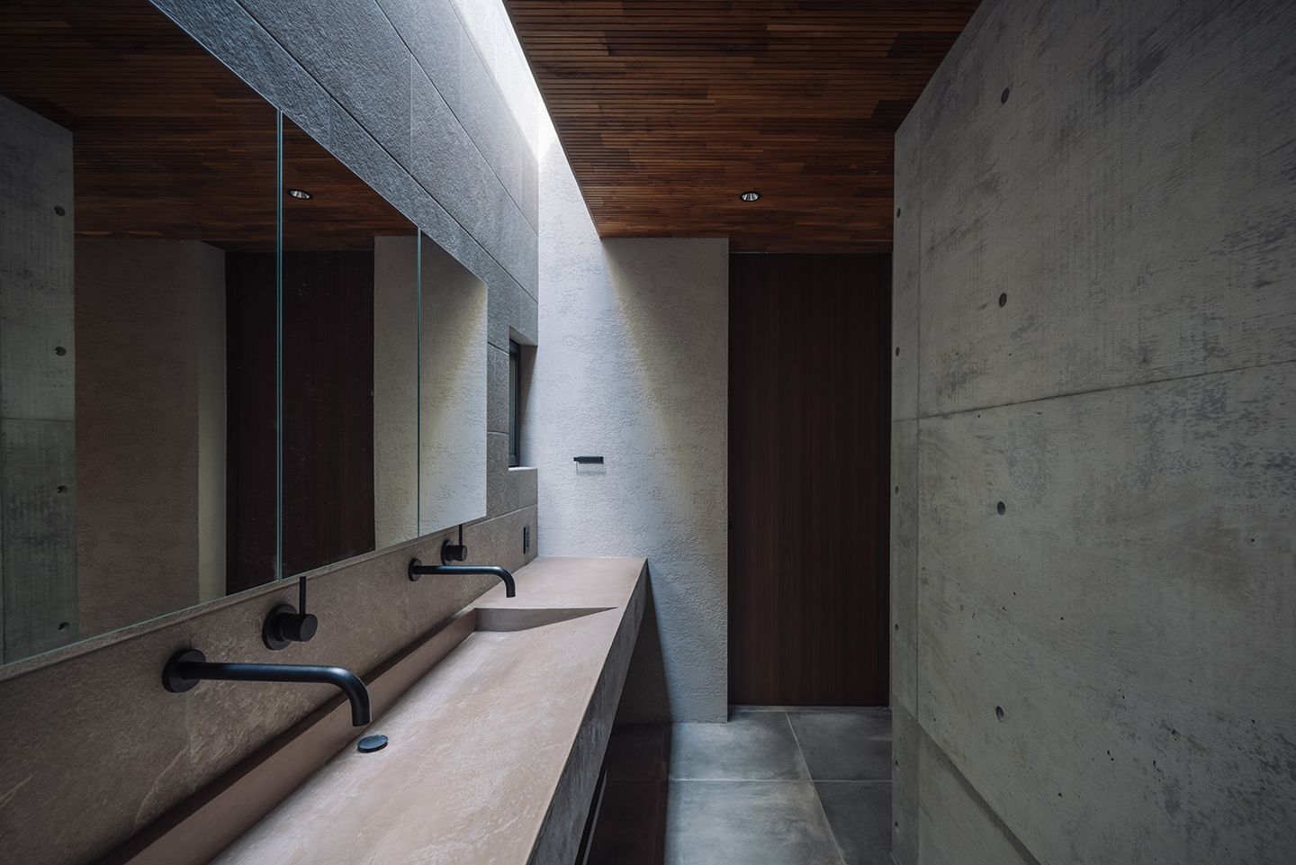 Yardy Terrace −宮古島の自然と静けさに包まれる隠れ家−の写真 | TECTURE（テクチャー）