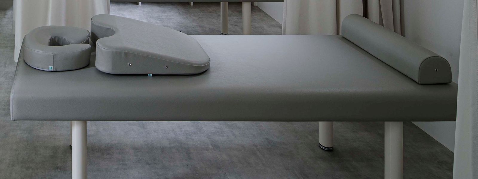 有孔DXマッサージベッド | TECTURE（テクチャー）