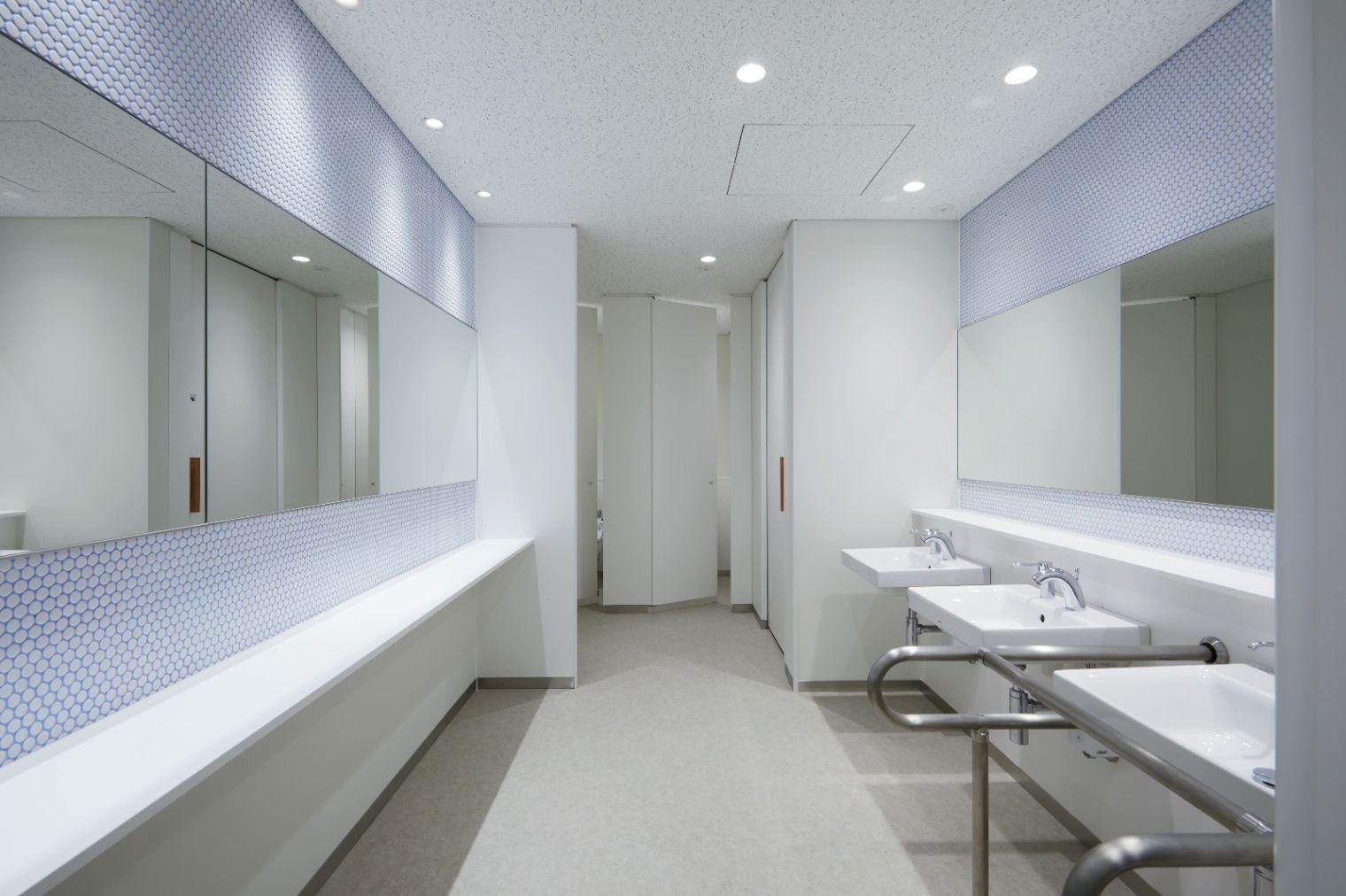 AICA/大同大学X棟 第4講義・実験棟 | TECTURE（テクチャー）