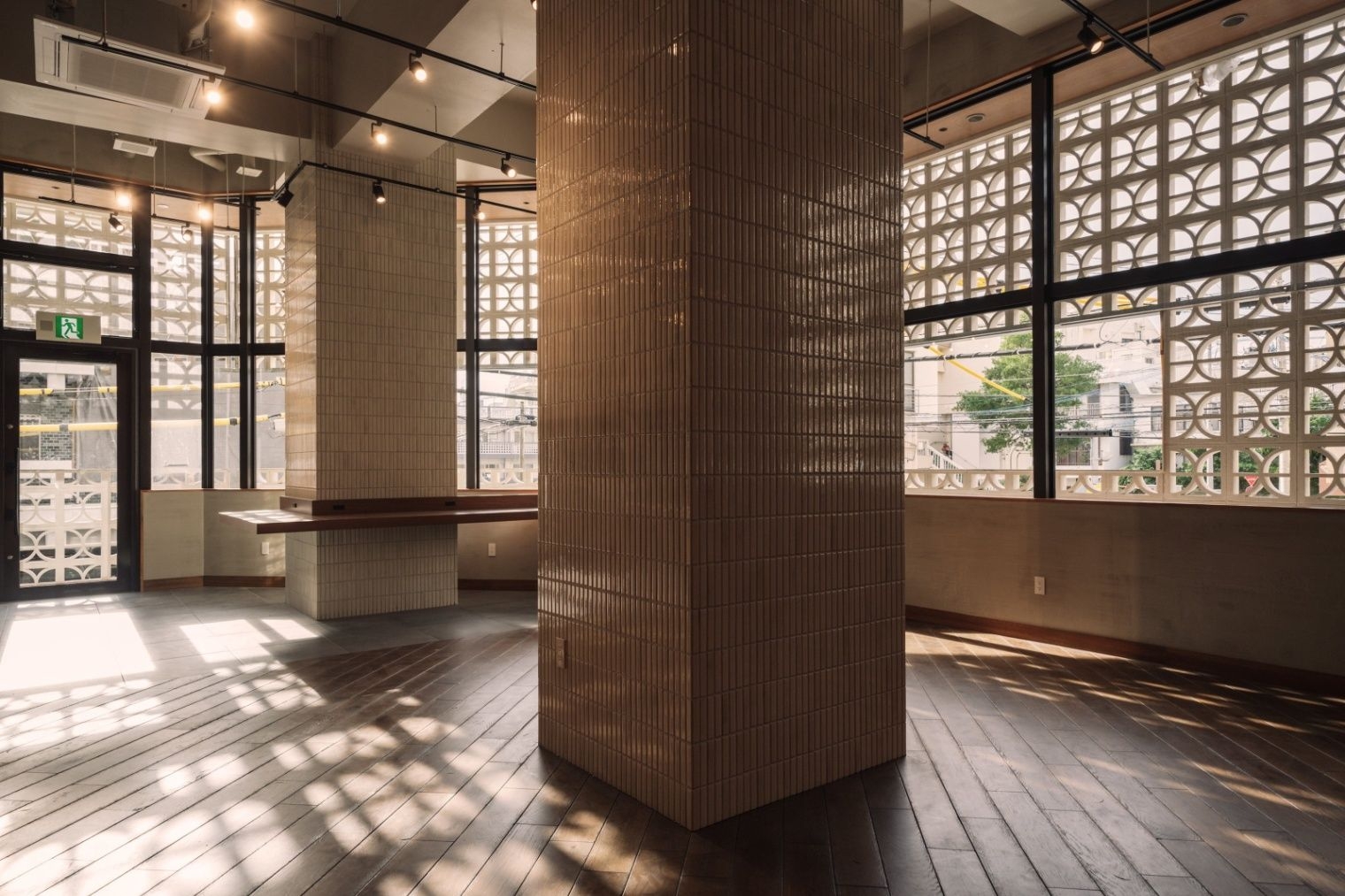 DEEGO の写真 | TECTURE（テクチャー）