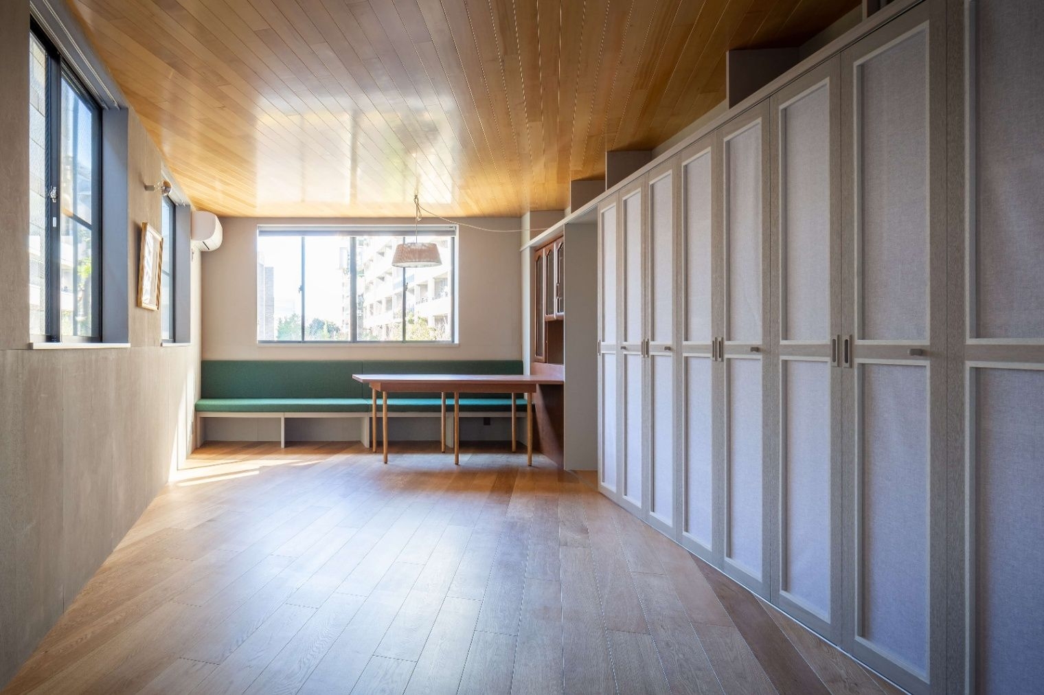 ROKA | TECTURE（テクチャー）