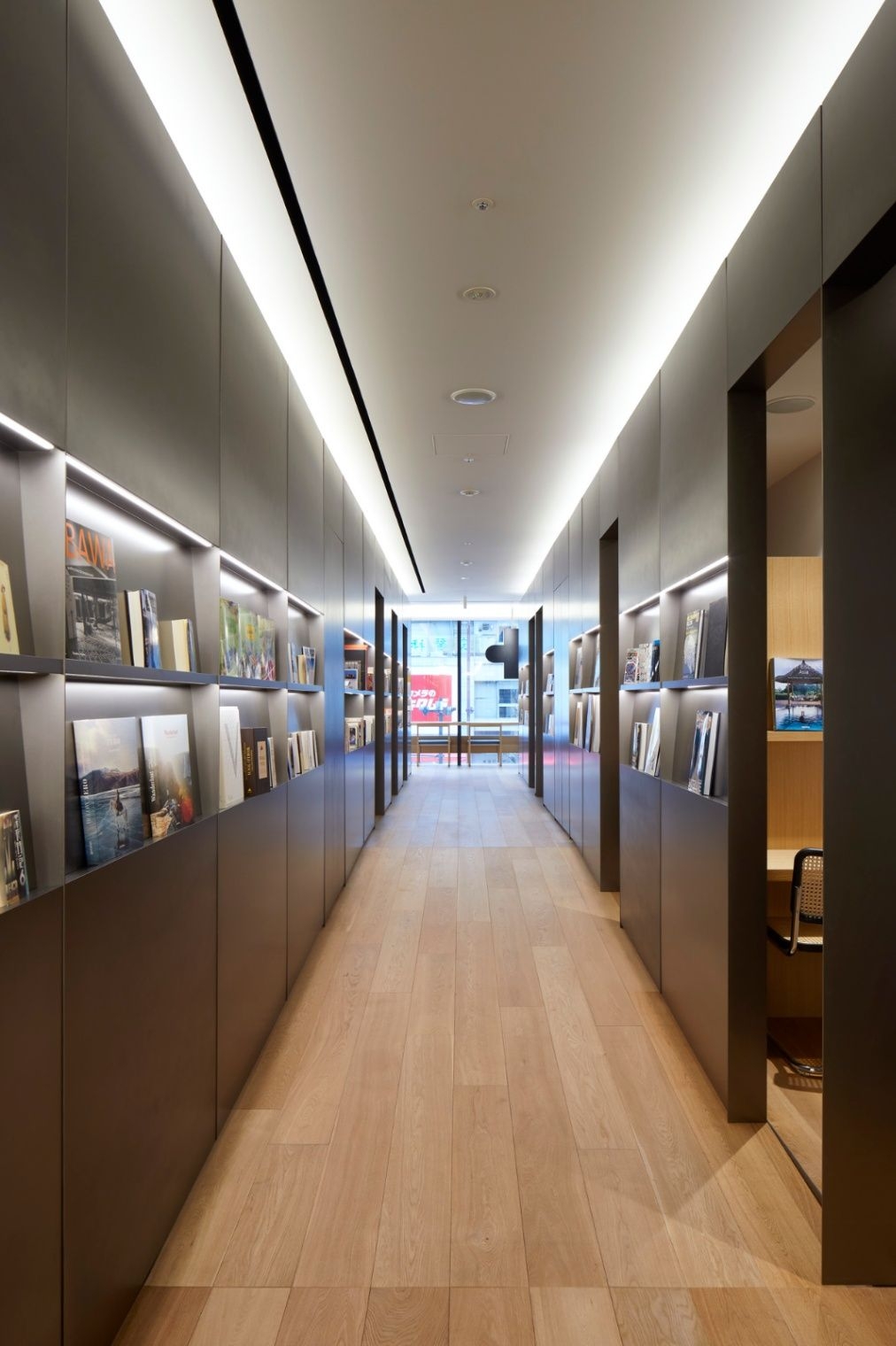 KRD Nihombashi の写真 | TECTURE（テクチャー）