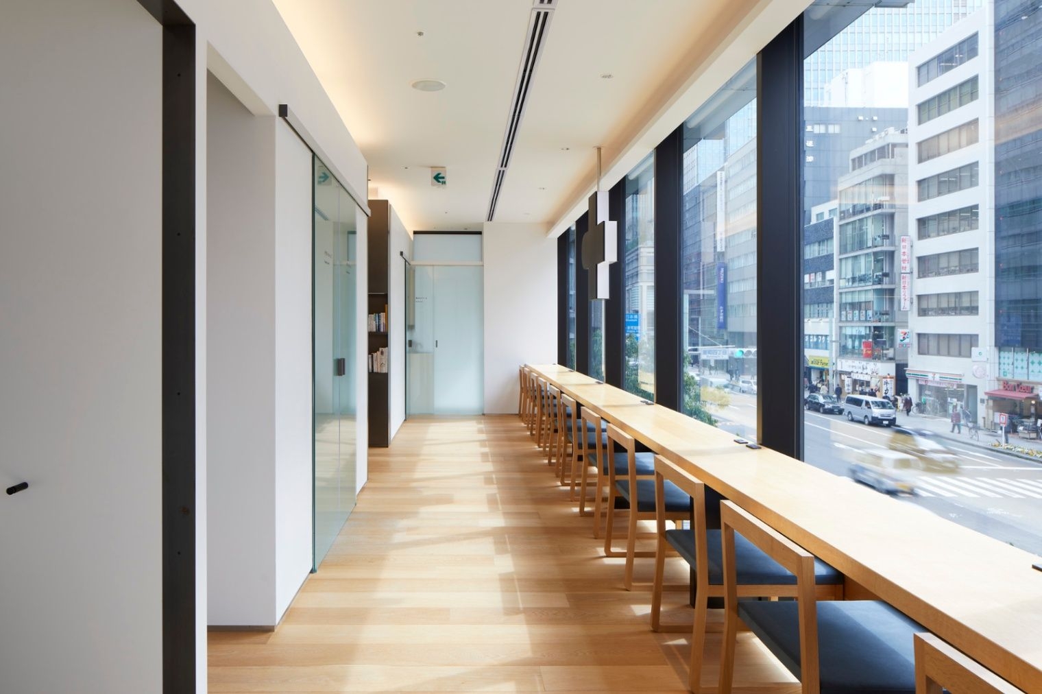 KRD nihombashi の写真 | TECTURE（テクチャー）