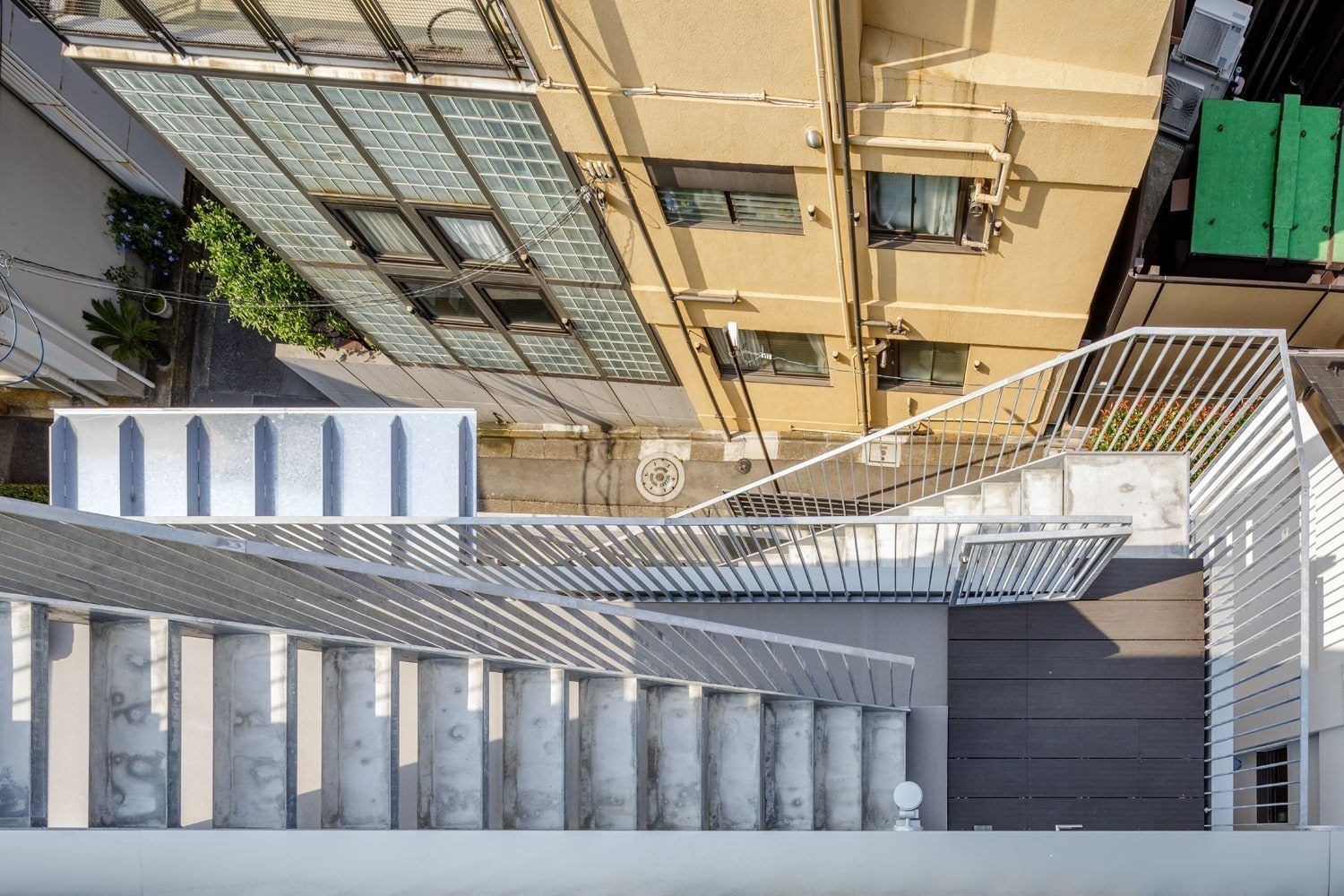 NANZUKA UNDERGROUNDの写真 | TECTURE（テクチャー）