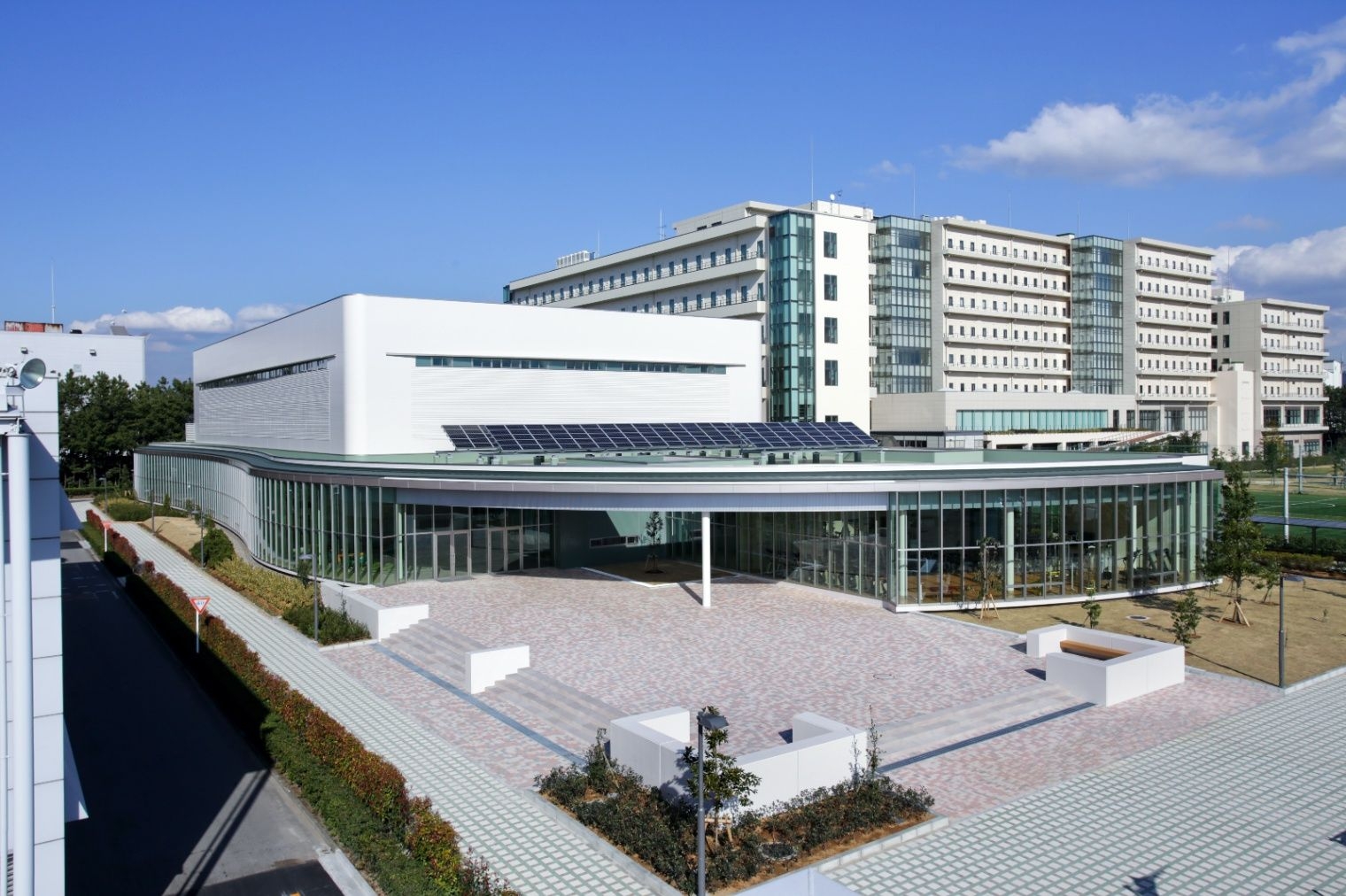 AICA TECH KENZAI CO.,LTD./千葉工業大学 新習志野キャンパス 新体育館 | TECTURE（テクチャー）