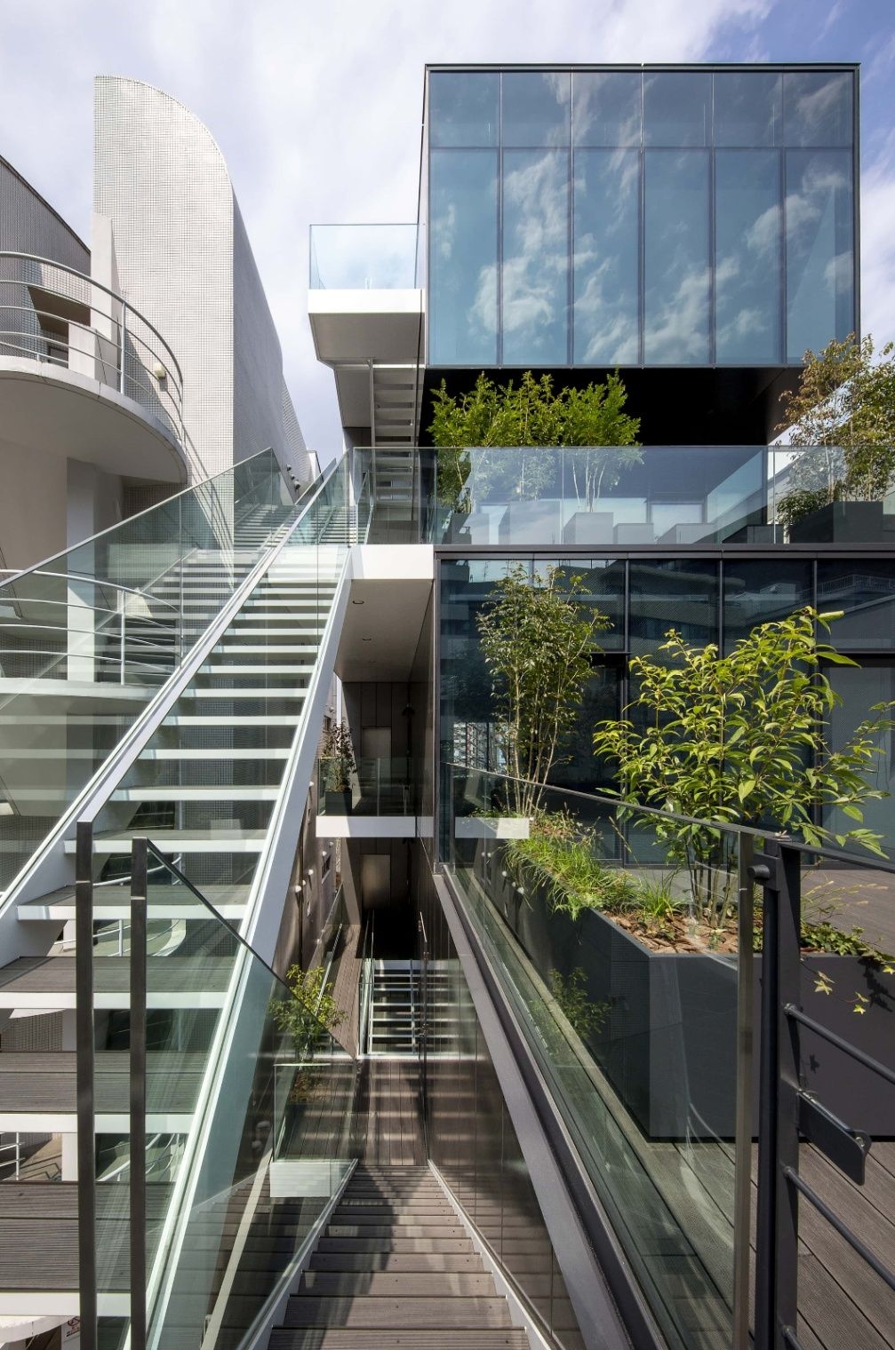 ESCALIER GOBANCHOの写真 | TECTURE（テクチャー）