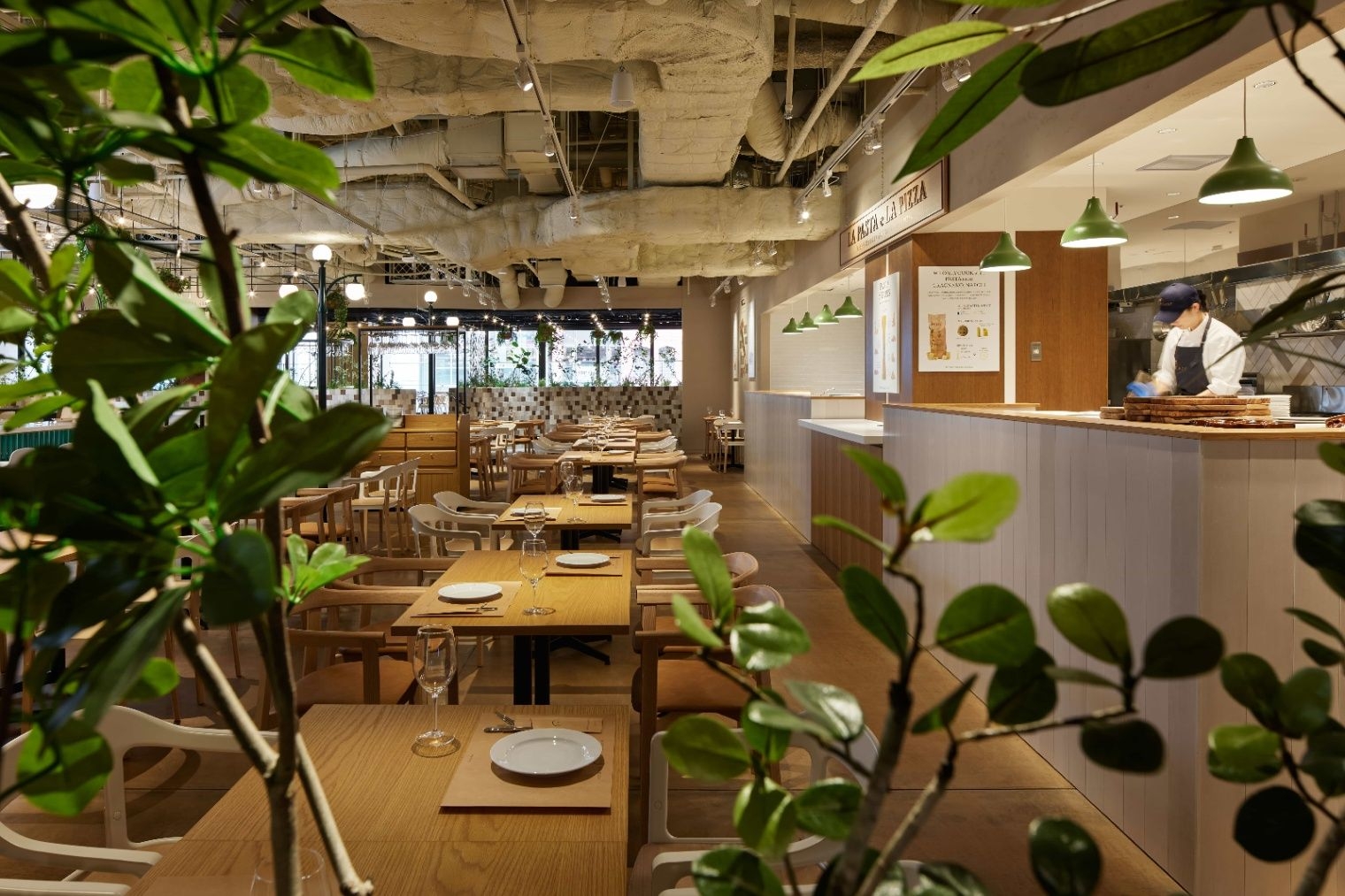 イータリー銀座店の写真 | TECTURE（テクチャー）